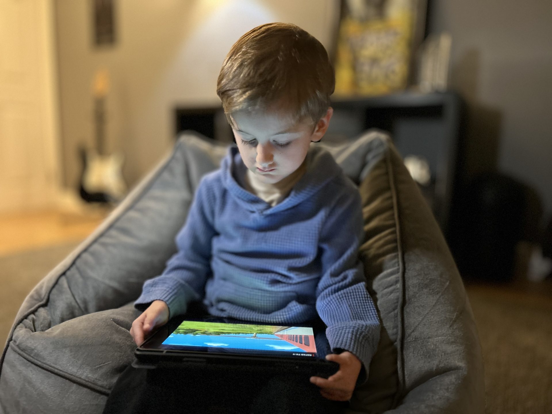 In Defence of IPad Kids | Convergence Magazine
